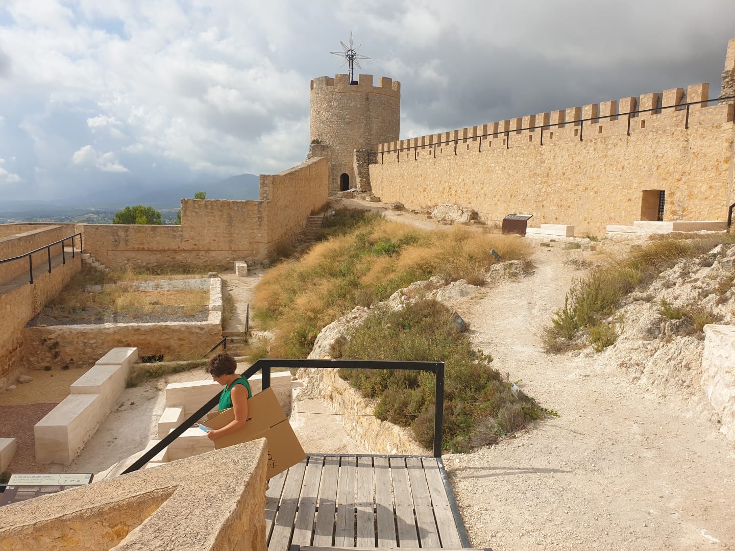 L’Ajuntament ultima la museïtzació del Castell de Castalla, principal ...